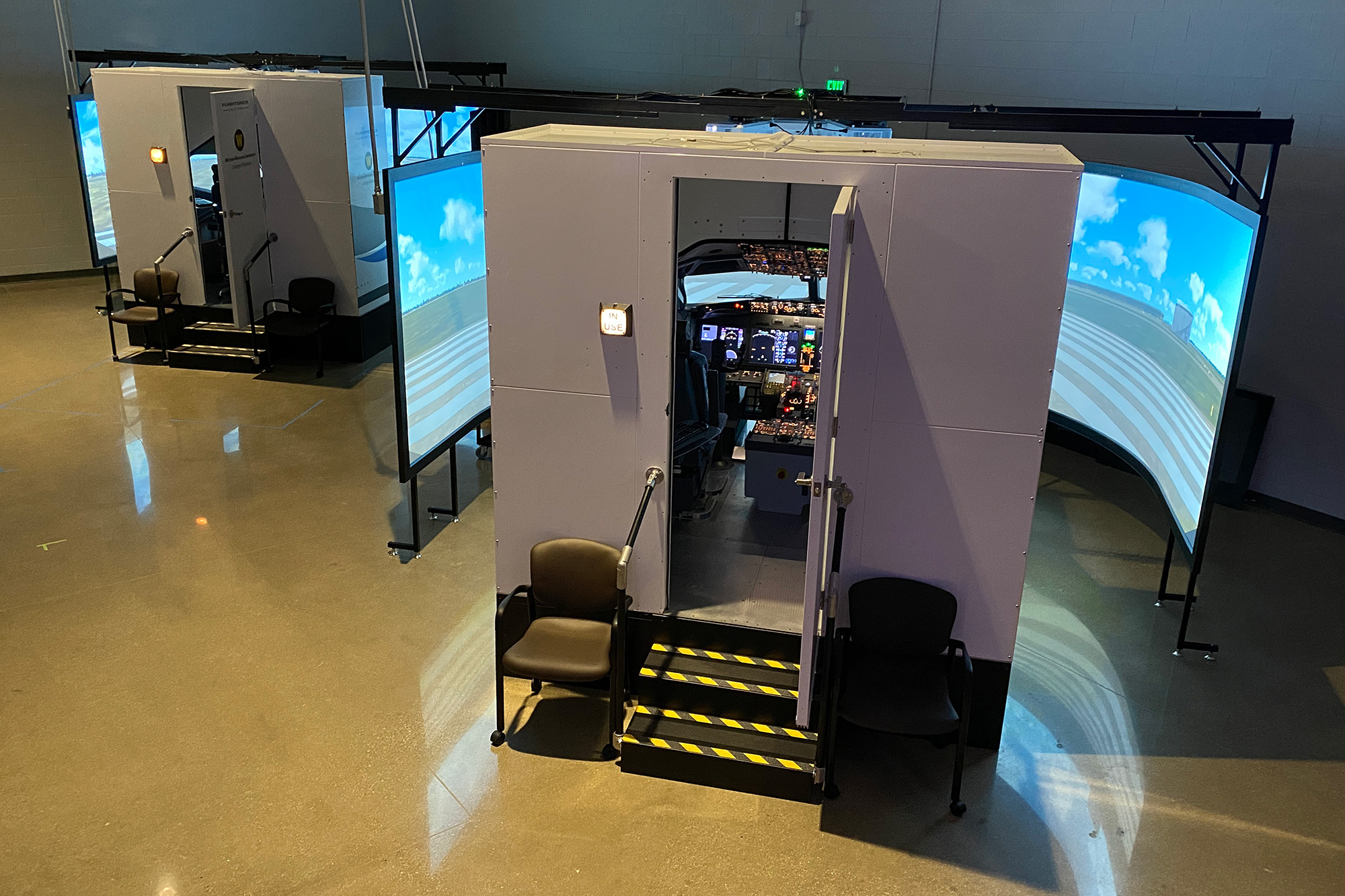 US University Boosts Airliner-Based Training With Second Fixed Base ...