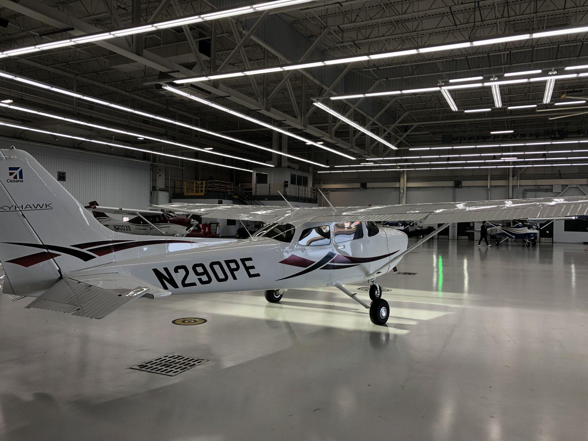US Flight School Takes Delivery of 6 New Cessna Training Aircraft - AFM ...