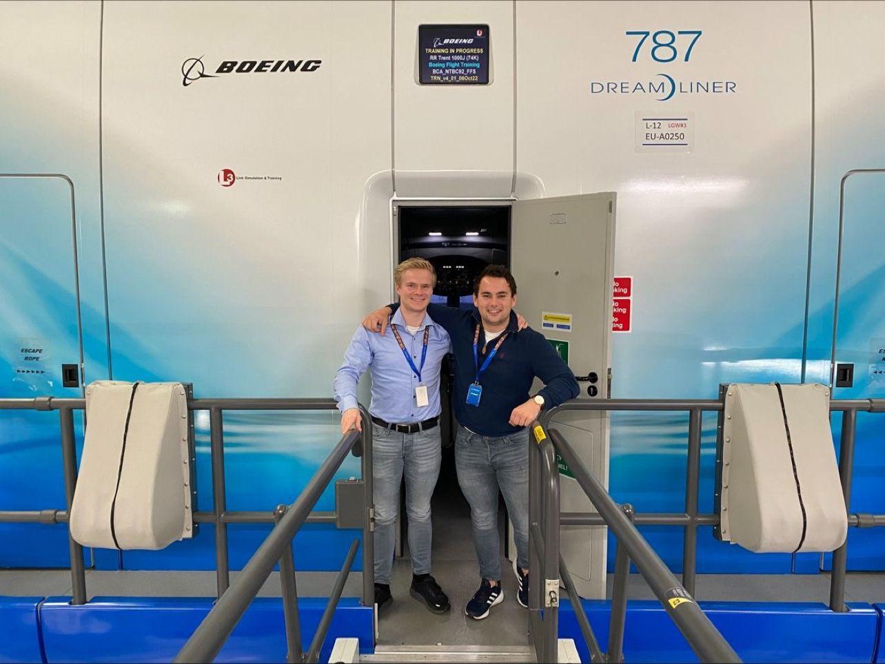 European Pilot Academy Graduates First Boeing B787 Second Officers for ...