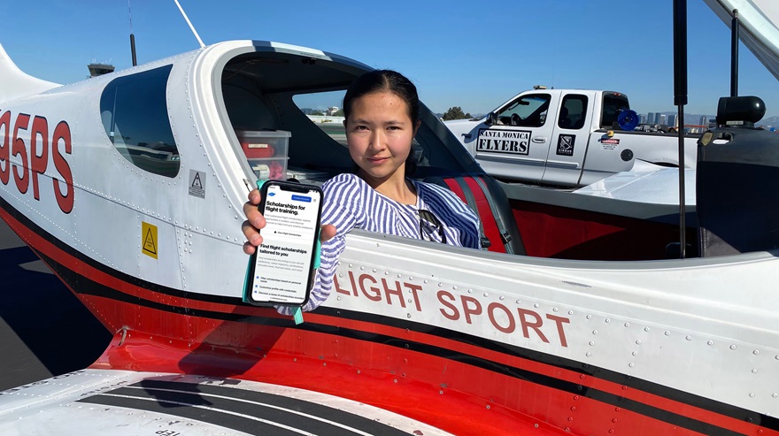 Aspiring Pilot Develops Website that Covers Flight Training ...