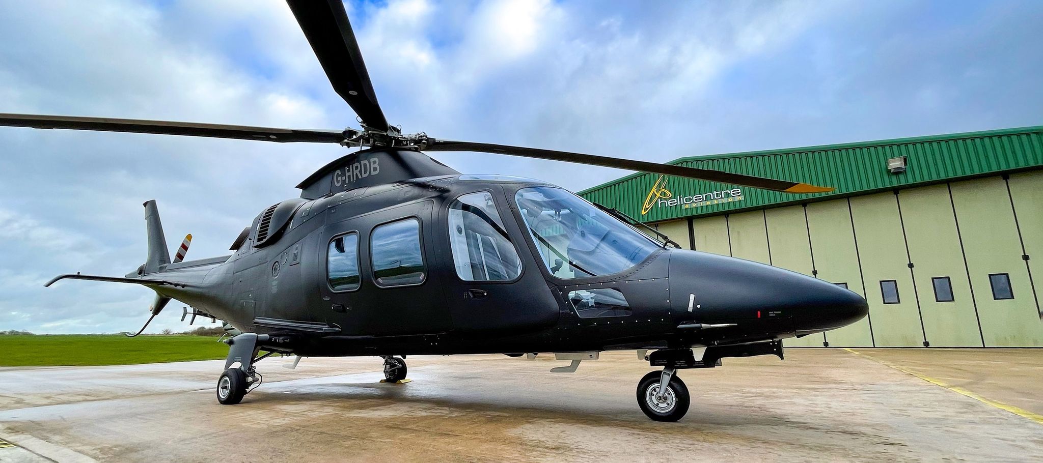 UK Helicopter Flight Training Organization Launches Flight Instructor ...