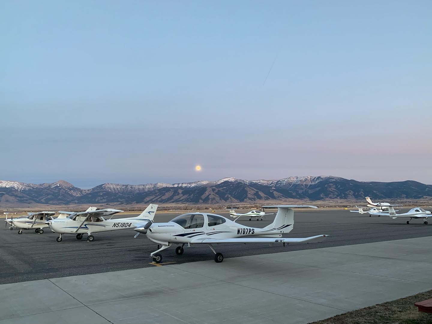 US Rapidly Growing Flight School, Summit Aviation, is Looking to Expand ...